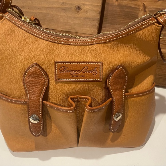 Dooney & Bourke | Bags | Dooney Bourke Small Lucy Hobo Tan Leather ...
